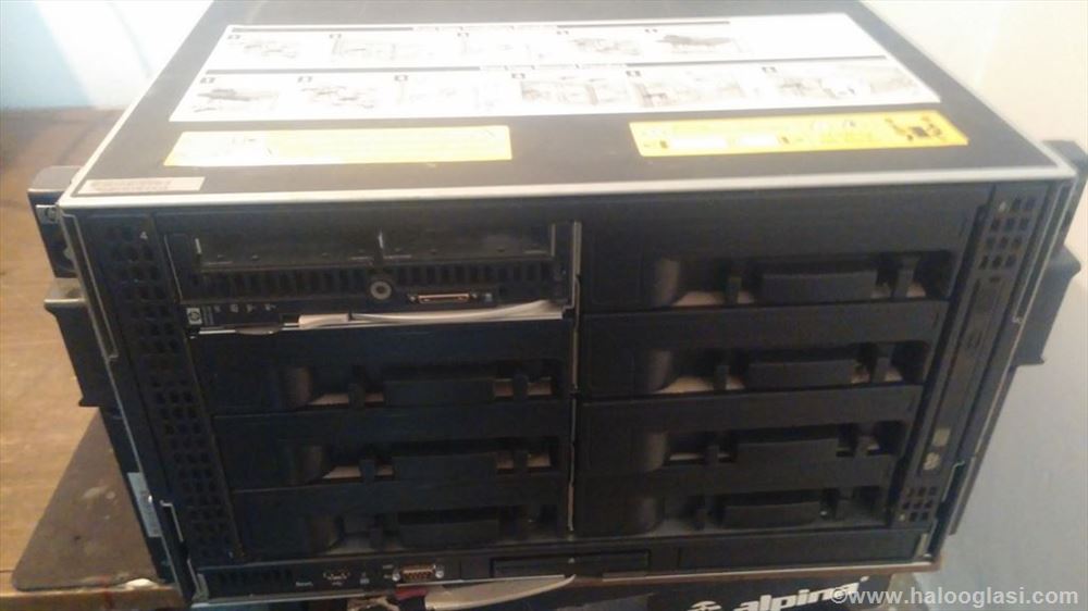 HP BladeSystem c3000 Enclosure With 1x BL460c G5 | Halo Oglasi