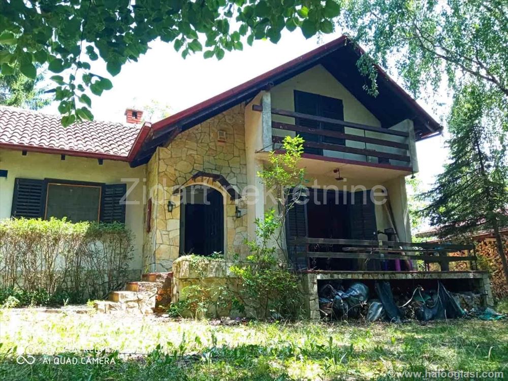 Lepa vikend kuća, Sibnica, podkosmajski kraj | Halo Oglasi