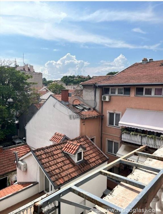 Zmaj Jovina Zemun centar Zemun Beograd Srbija | Halo Oglasi