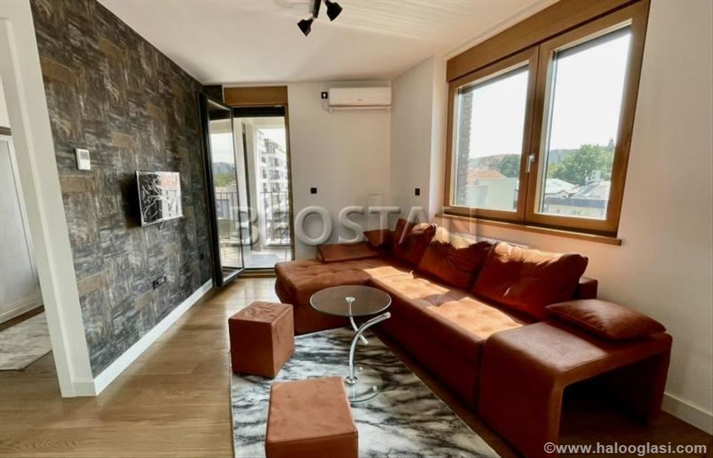 Centar - Kapije vracara ID#53237 | Halo Oglasi