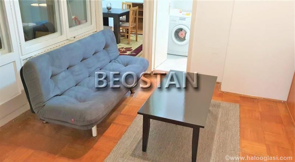 Novi Beograd - Blok 45 cetvorospratnice ID#2753386 | Halo Oglasi