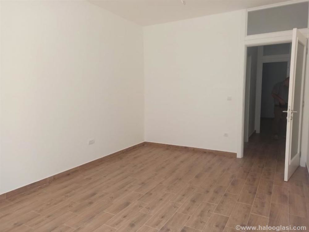 Prodaje se stan,Zvezdara ID#1242 | Halo Oglasi