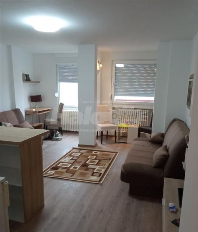 Liman 4 garsonjera 30m2 | Halo Oglasi