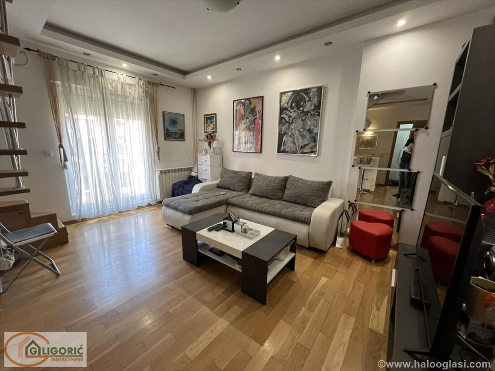 Sc Vračar - Radivoja Koraća, duplex | Halo Oglasi