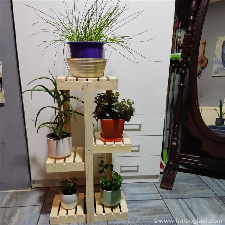 Polica za cveće | Halo Oglasi