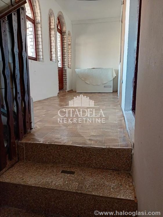 Železnik - Dimitrija Jovića ID#1494 | Halo Oglasi