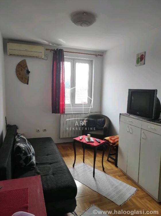 Zemun, Novi grad, 35m2 ID#7772 | Halo Oglasi