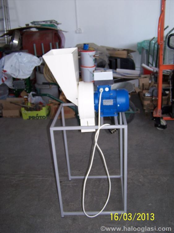 Mlin za keks, prezlu , lekovito bilje | Halo Oglasi