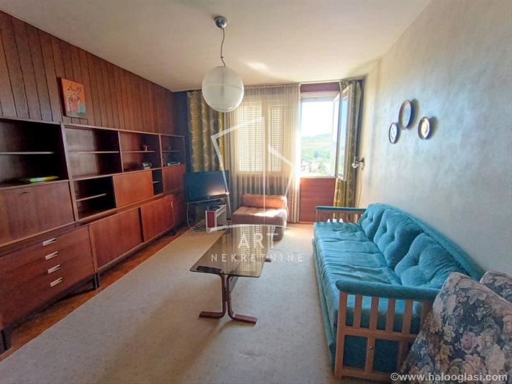 Karaburma, Husinskih rudara, 38m2 ID#5835 | Halo Oglasi