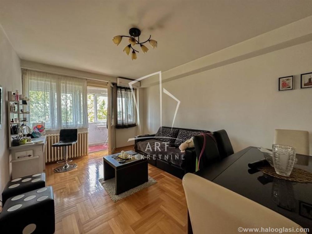 Blok 8a, Otona Župančiča, 43m2 ID#5843 | Halo Oglasi