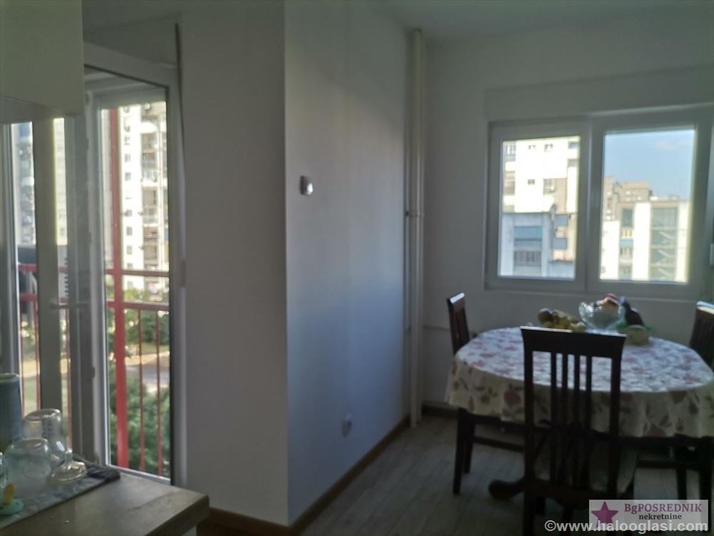 Novi Beograd, Blok 61, Jurija Gagarina, 76m2 | Halo Oglasi