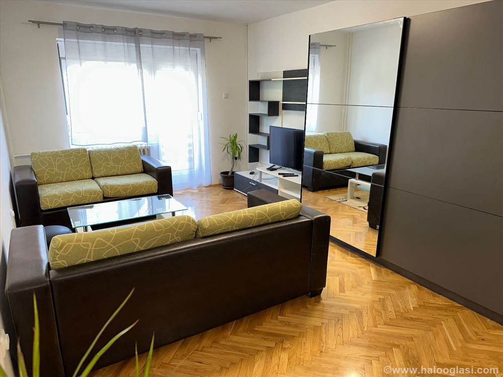 Stan u kuci 2.0-63kv | Halo Oglasi