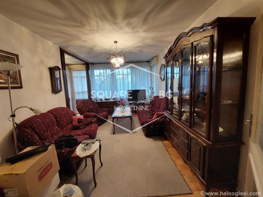 Medaković III,3.0 namešten ID#2962 | Halo Oglasi