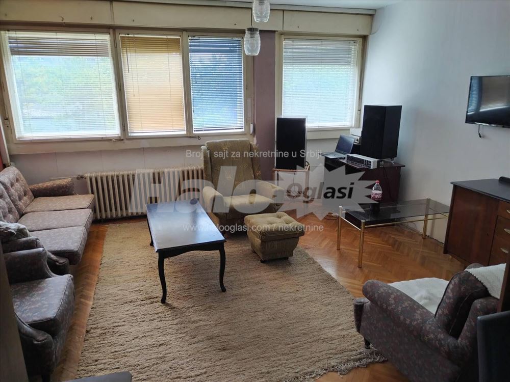 Blok 37, trosoban, 70 mkv | Halo Oglasi