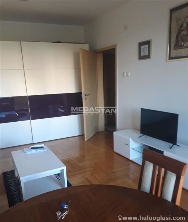 Filmski Grad, 39m2, III, gas, ID#86177 | Halo Oglasi