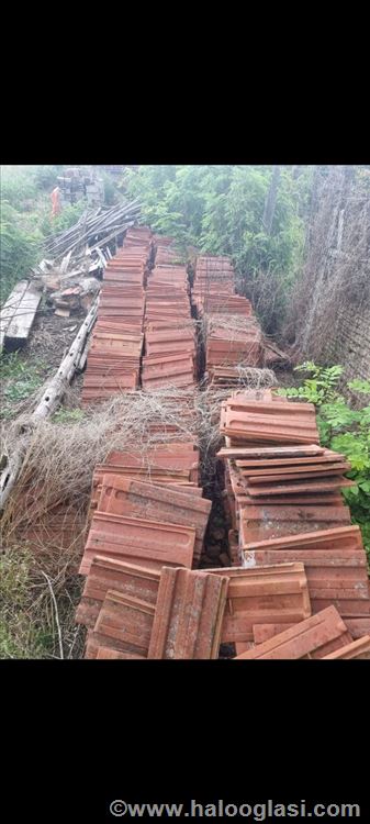 Prodajem polovni bon crep 253. 1000 kom otprilike | Halo Oglasi