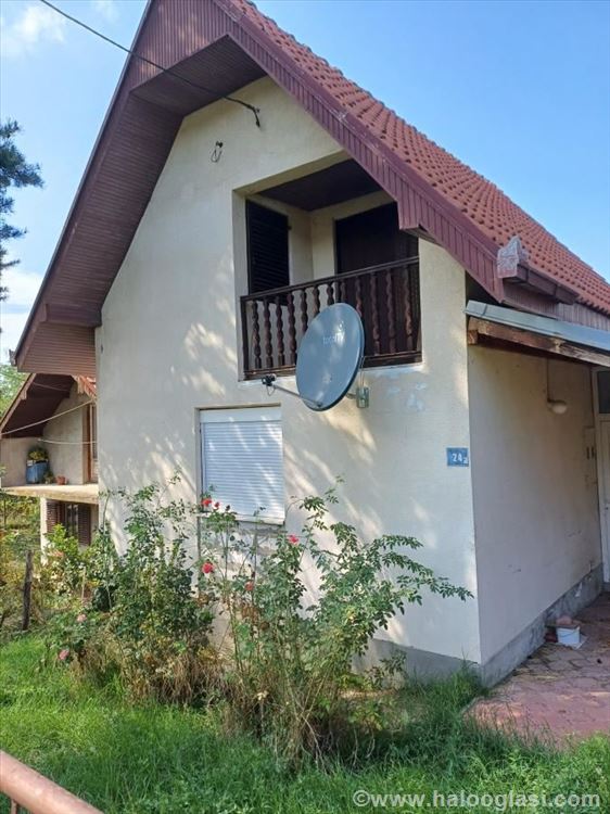 Vranić, Decembarskih žrtava, kuća 82m2, 10 ari pla | Halo Oglasi