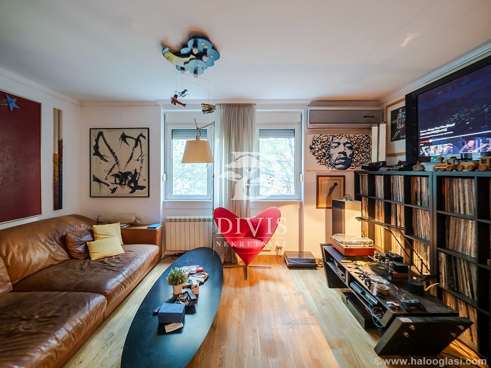 Odličan stan na izuzetnoj lokaciji, Rankeova, 64m2 | Halo Oglasi