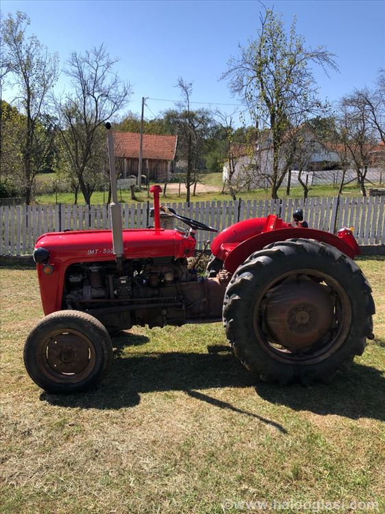 Traktor IMT-533 u odličnom stanju | Halo Oglasi
