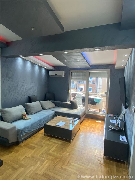 Krnjaca, kod Poste | Halo Oglasi