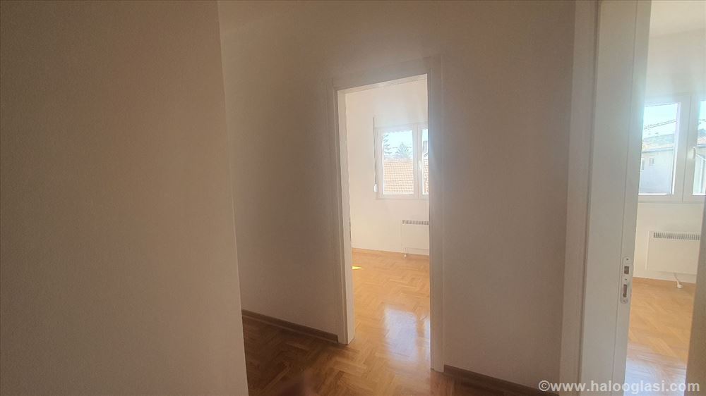 Krnjaca, 1.5, 42m2 | Halo Oglasi