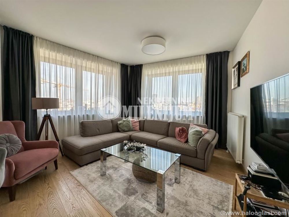 BW Aurora 4.0 stan sa odličnim pogledom ID#1554 | Halo Oglasi