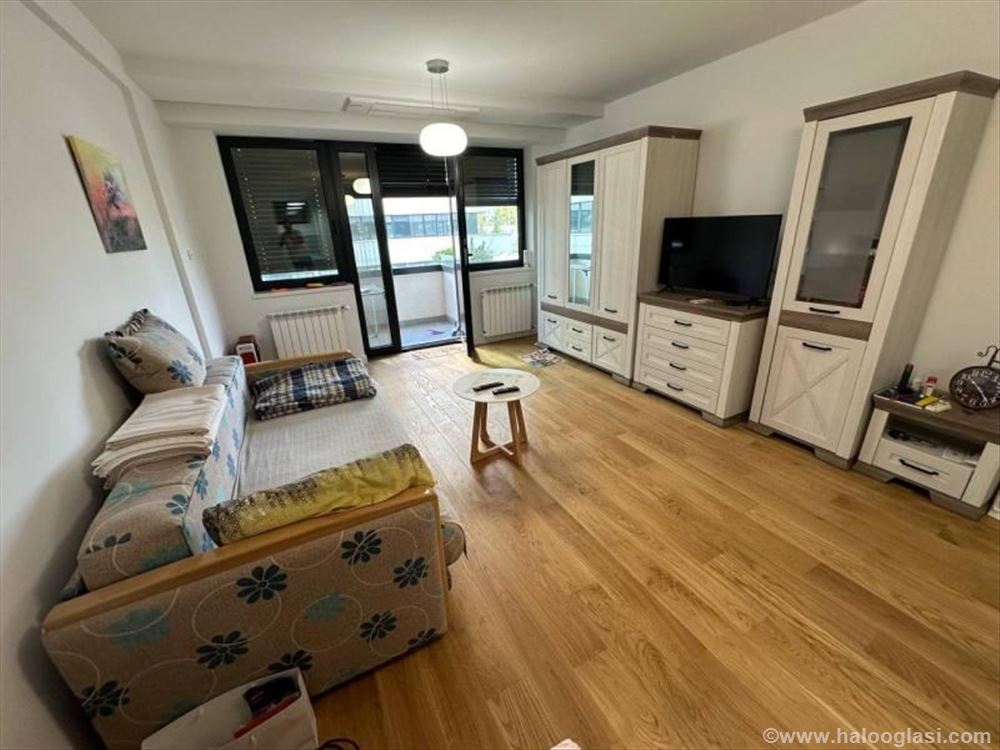 Novi Beograd-Blok 32-Sa garažom ID#2342 | Halo Oglasi