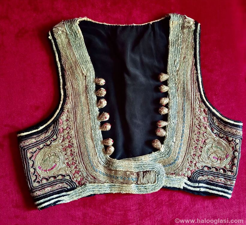 Stari ženski jelek sa srmovezom | Halo Oglasi