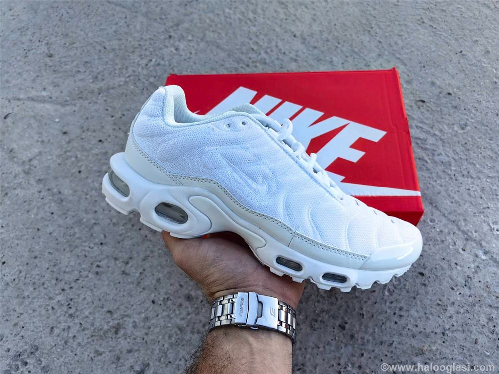 Nike patike Air Max Plus TN | Halo Oglasi