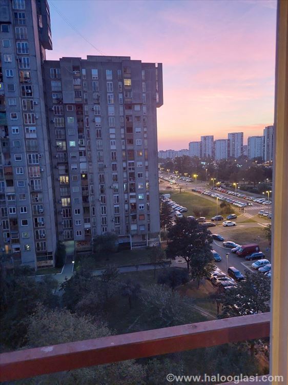 Blok 62 ; Jurija Gagarina | Halo Oglasi