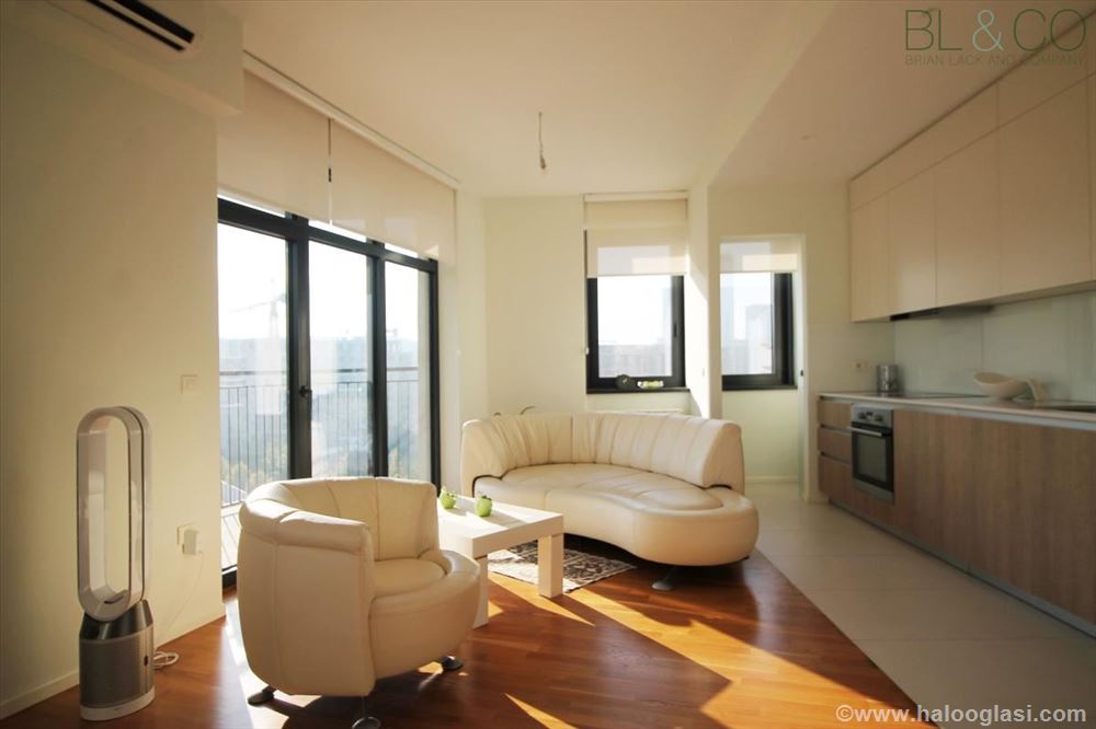 Prodaja stana u Beogradu na Vodi | Halo Oglasi