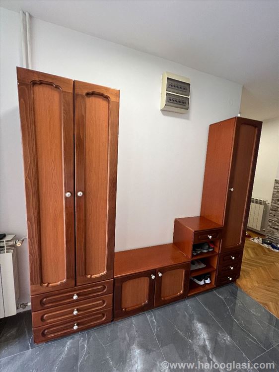 Plakar & cipelarnik VINTAGE | Halo Oglasi