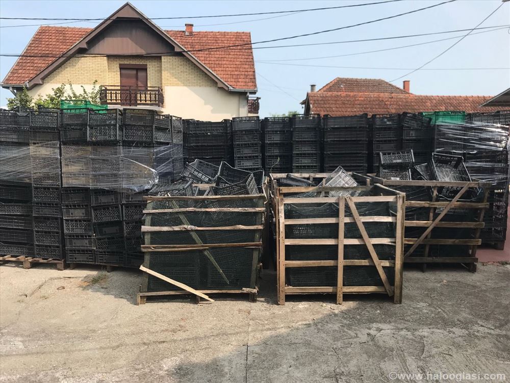 Plasticne gajbe 40x60x20 | Halo Oglasi