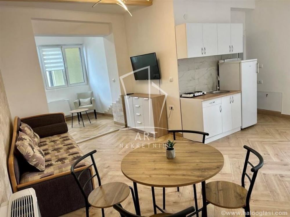 Zemun, blizina Pinkija 35m2 ID#6313 | Halo Oglasi