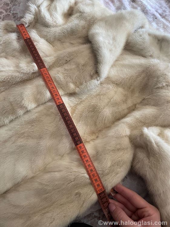 Bunda od ledja nerca | Halo Oglasi