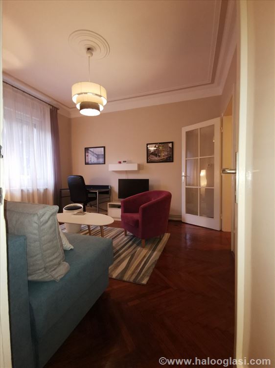 Stari Grad Gornji Dorcol 47m2 T | Halo Oglasi