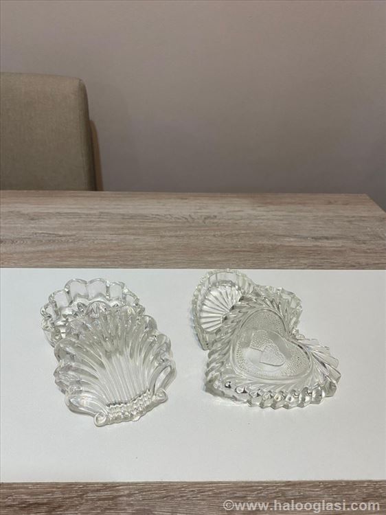 Staklene činije sa poklopcem komad | Halo Oglasi