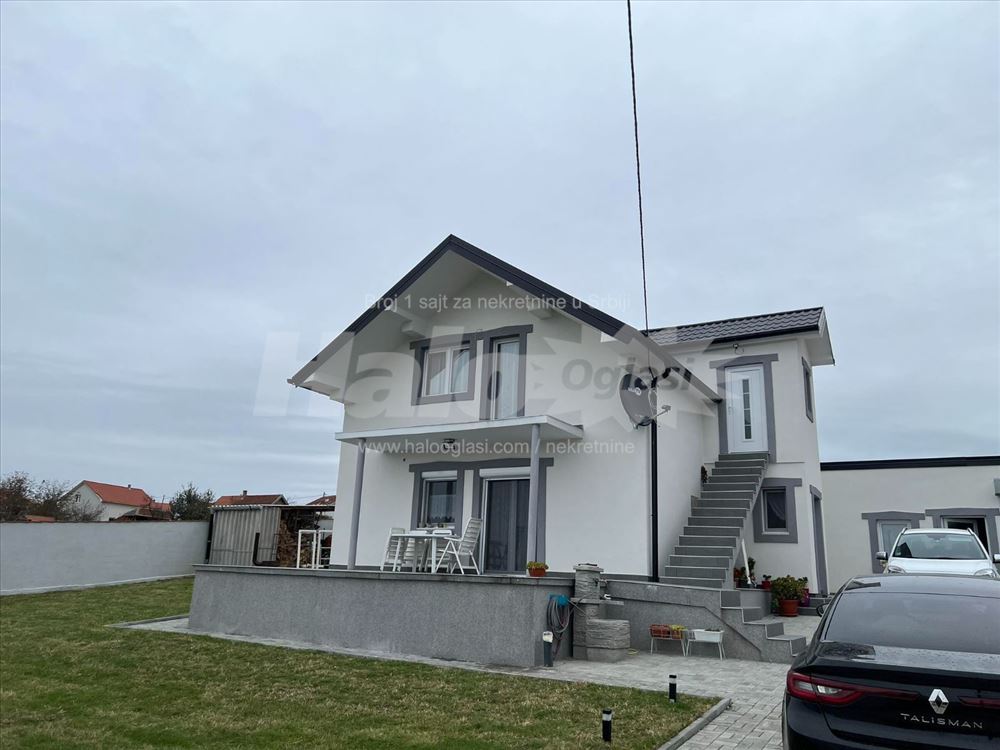 Prodajem kuću, Vranić, blizu Ibarske, 280m2 | Halo Oglasi