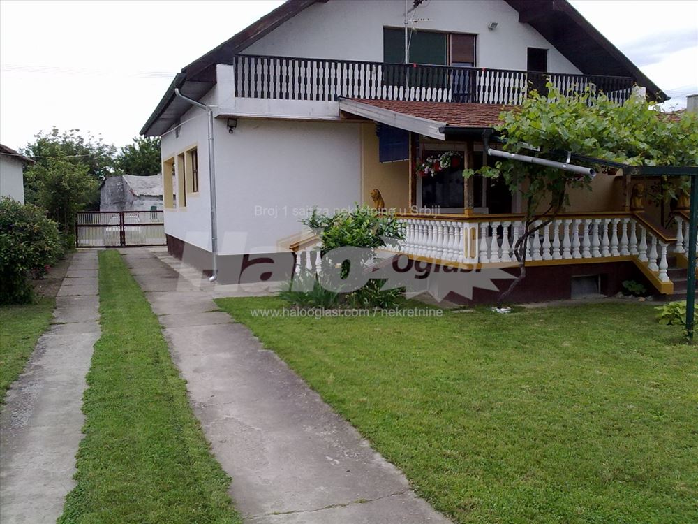 Porodična Kuća Bačka Palanka | Halo Oglasi