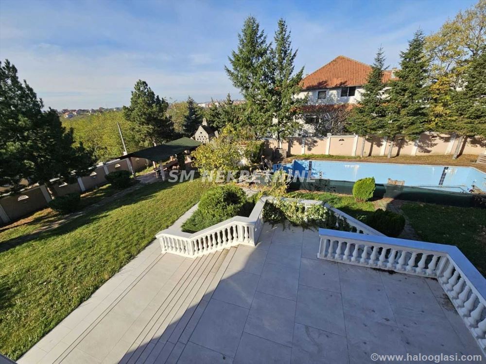 Jajinci, Lux Vila 980m2 na 22ara placa | Halo Oglasi