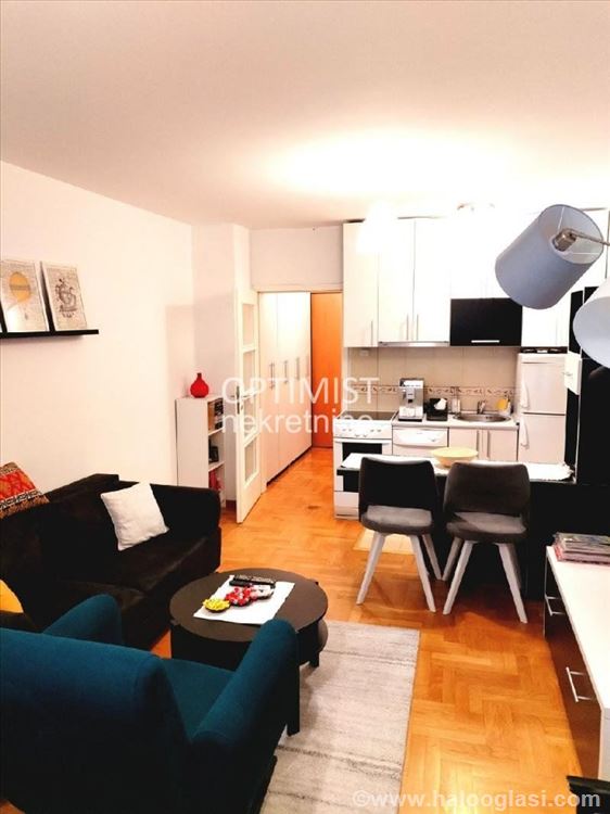 Vukov spomenik, D. Tucovića, 29m2, 0.5 ID#2298 | Halo Oglasi