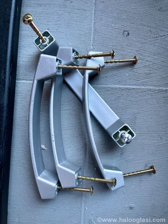 Rucke za orman ili fioke | Halo Oglasi