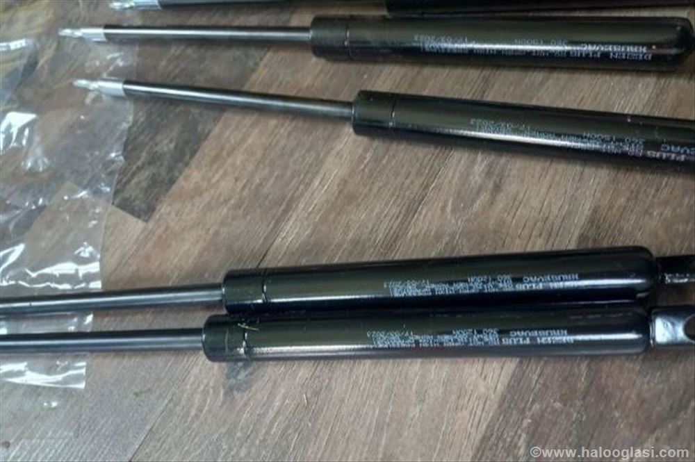 Amortizeri za dvosed trosed I francuski ležaj | Halo Oglasi