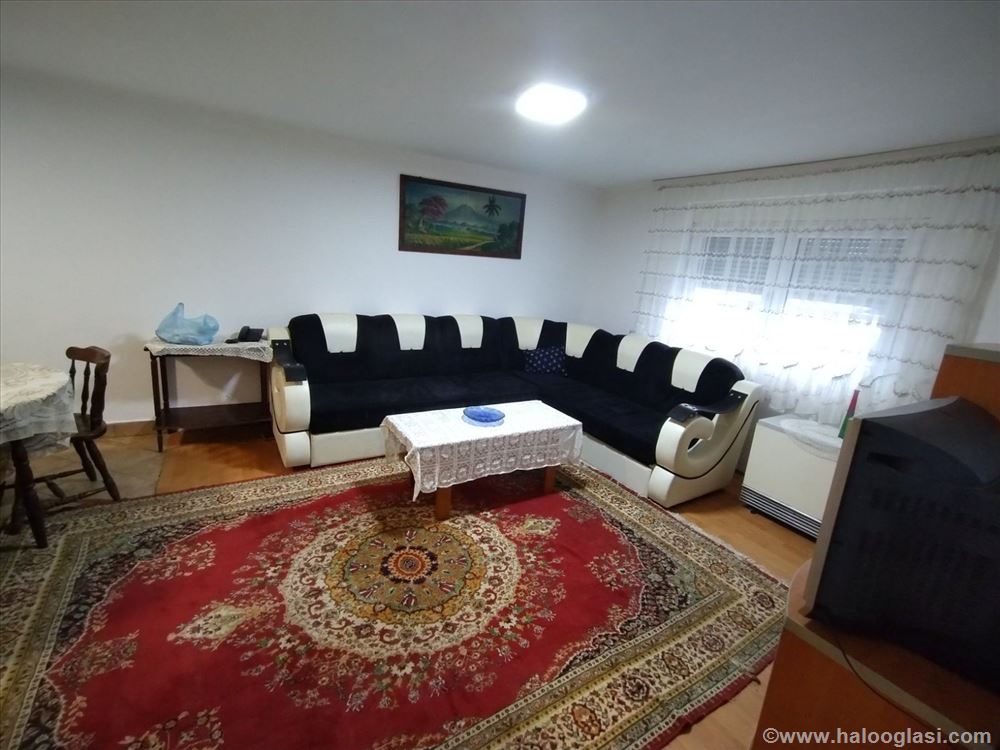 Kuća - Ledena stena | Halo Oglasi