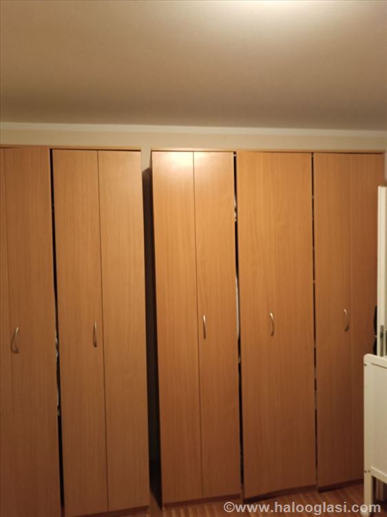 prodajem DVOKRILNI i TROKRILNI ormar | Halo Oglasi