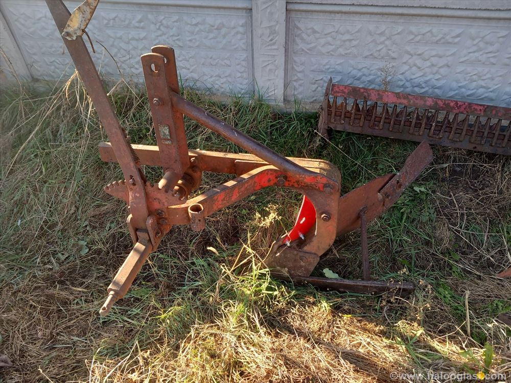 PLug jednobrazni imt 752 | Halo Oglasi