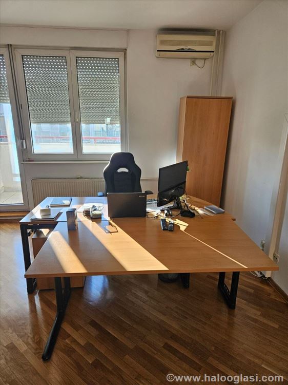Kancelarijski nameštaj | Halo Oglasi