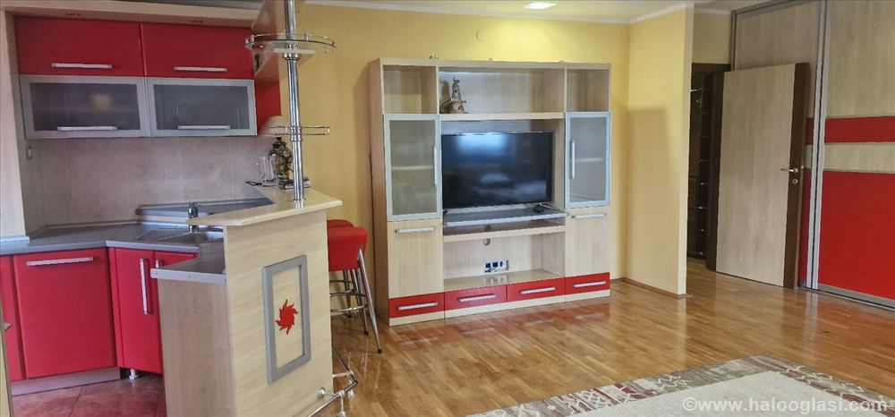 Blok 44 | Halo Oglasi