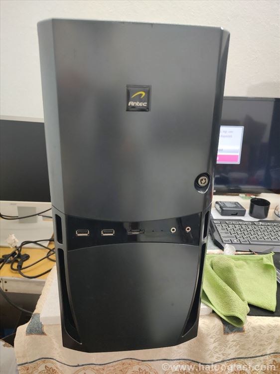 i7 920,16gb ddr3,r9 380 4gb-256 bit,ssd 120gb+ 1TB | Halo Oglasi