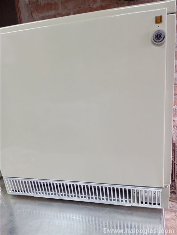 TA peć Magnohrom 2.5KW | Halo Oglasi